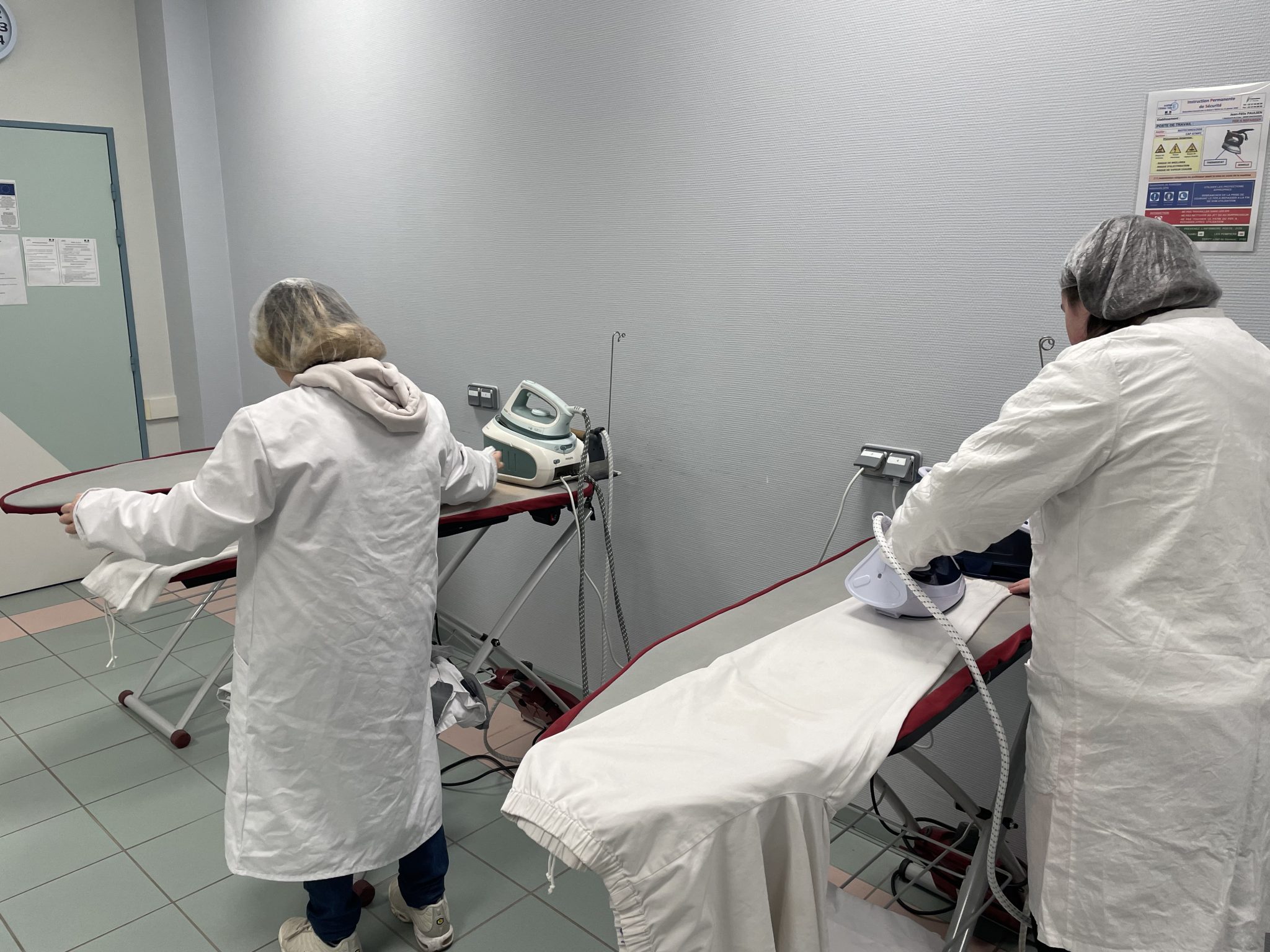 CAP agent accompagnant au grand âge – Lycée professionnel Jean Felix ...